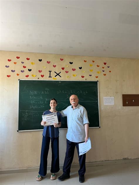 ბესიკ ბესიკ ნიპარიშვილის კასპის სკოლა გიმნაზია