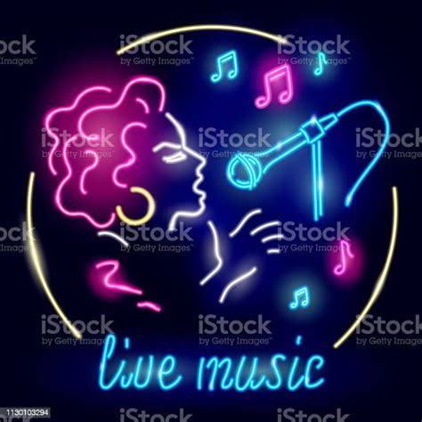 어두운 배경에 마이크에 노래 하는 소녀와 네온 포스터 가 수와 메모 라이브 음악의 Glolwing 부호 10 벡터 Eps 일러스트입니다 가수에 대한 스톡 벡터 아트 및 기타