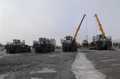 “Эрдэнэс Тавантолгой” компани шинэ техникүүдээ хүлээн авлаа