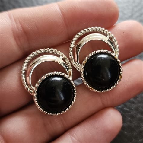 Sarah Coventry Jewelry Vtg Sarah Coventry Clip On Earrings Poshmark