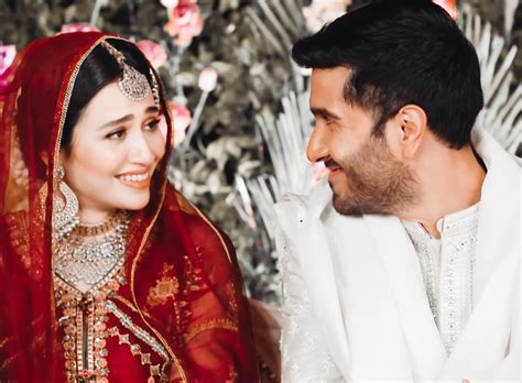 Pin By Areesha Saleem On Affan Waheed Pakistani Actress Fashion