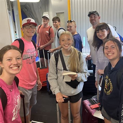 Live Feed West Holt Public Schools