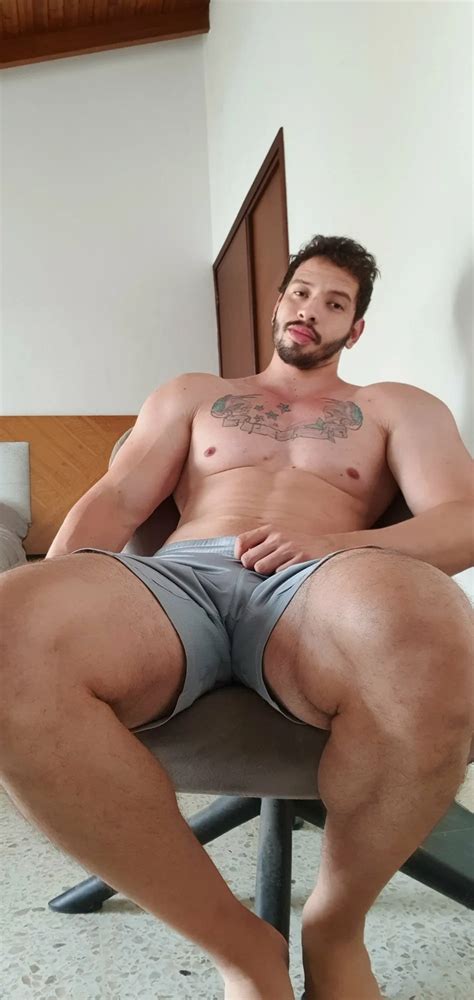 Bigger Legs Macho 1 Nude Pics Xhamster