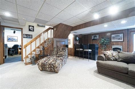 Modernizing An Outdated Basement Rdesignmyroom