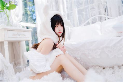 Cosplay 桜桃喵 小白兔 Set 02 Everia club