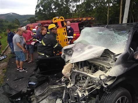 Acidentes Deixam Pelo Menos 12 Feridos Em Rodovias Do Sul De Mg Sul