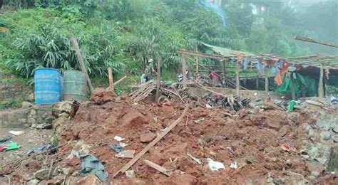 မော်ချီးတွင် စစ်ကောင်စီတပ် ဗုံးကြဲမှုကြောင့် ပြည်သူ ၆ ဦးသေဆုံး