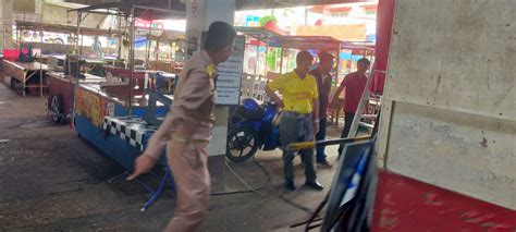 นายคมณ์เดช โสมรักข์ นายกฯเทศมนตรี นายสมาน วงค์สามารถ รองนายกเทศมนตรี นายโกมินทร์ กาฬสุวรรณ นาย