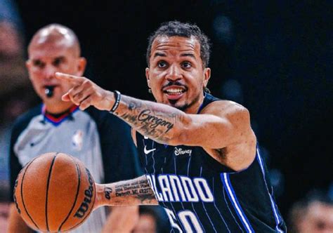 Nba季前赛：魔术19分逆转马刺 状元班凯罗8中3卡特2010 球迷屋