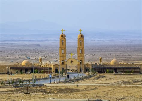 Из Хургады — в монастыри Святого Павла и Святого Антония 🧭 цена экскурсии 219 отзывы