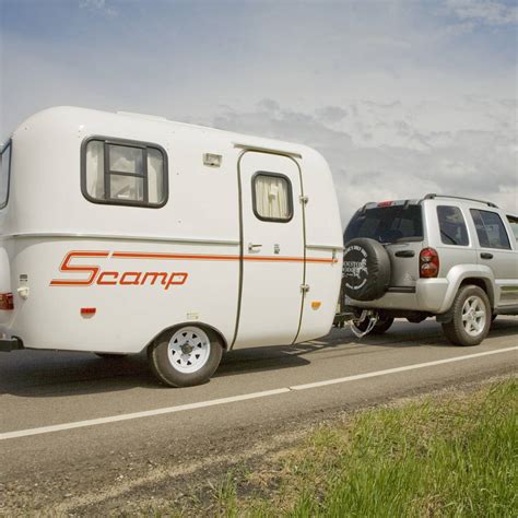 5 Lightweight Campers With All The Amenities You Need For Adventure