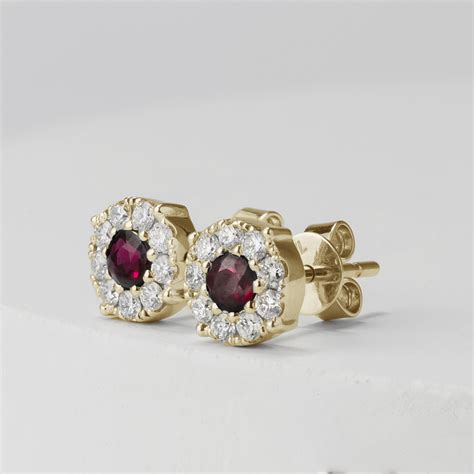Aros Oro Centro Rubi Y Borde Brillantes 029ct 7mm Mery Satt Joyas