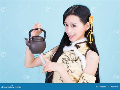 Donna Sexy Domestica Dell Interno Della Ragazza Sveglia Della Scuola Di Stile Giapponese