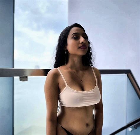 Anjana Mohan Rmalluhorny