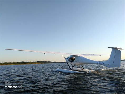RX1E S双座电动水上飞机 辽宁通用航空研究院