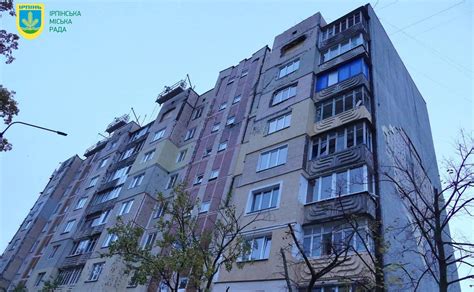 В Ірпені почали капремонт багатоповерхівки куди влучили три ворожі снаряди Вечірній Київ