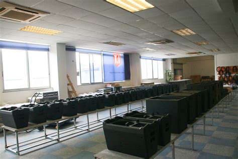 Dual 12 Inch Subwoofer Line Array Pro Sound Speakers System Power Amplifier Professional Stage