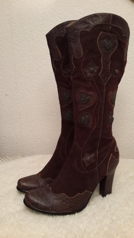 Шкіряні чоботи Mallanee — ціна 350 грн у каталозі Черевики Купити жіночі речі за доступною ціною