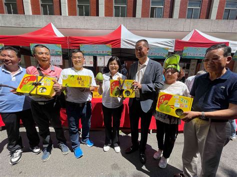 張麗善北上立院推銷雲林文旦．現場買氣相當熱烈訂購逾千箱 台新傳媒台灣新新聞報