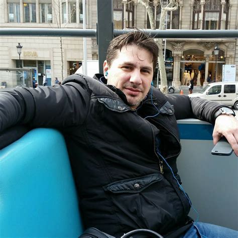 Dan Padure Stiri Iasi Anchete Investigatii Interviuri Si Satira Politica