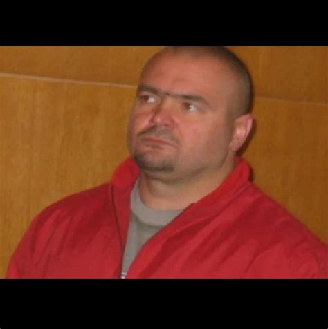 Мистерията се заплита Нова загадка с личната карта на брат Галев За