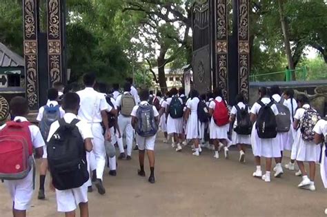 අලුත් ආරම්භයක්