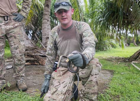 Sere Training Air Force Survival Evasion Resistance And Escape