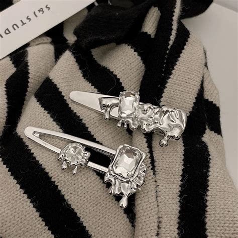 Y2k 액세서리 기하학적 인 불규칙한 합금 머리핀 틈새 디자인 금속 질감 패션 앞머리 클립 크리 에이 티브 펑크 Kpop 머리 핀 2000s 위시버킷