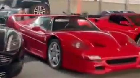 Assad Kept Signed Picture Of Queen Elizabeth Ii Among Keepsakes In