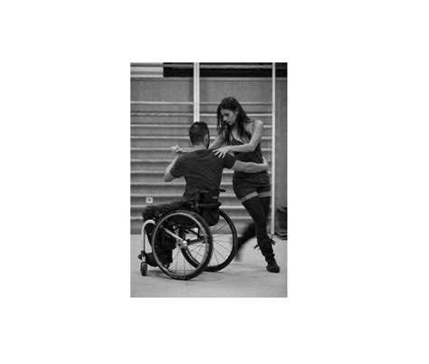 A Dança E O Dançar