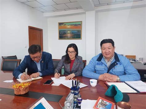 Дэлэгнямын Батцэцэг