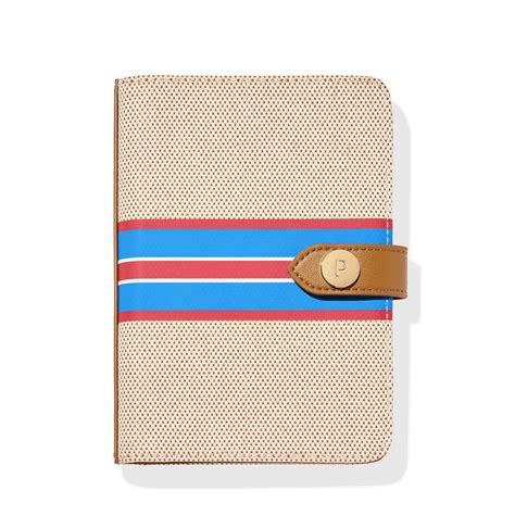 The 12 Best Passport Cases Of 2024 Top Passport Wallets For Traveling