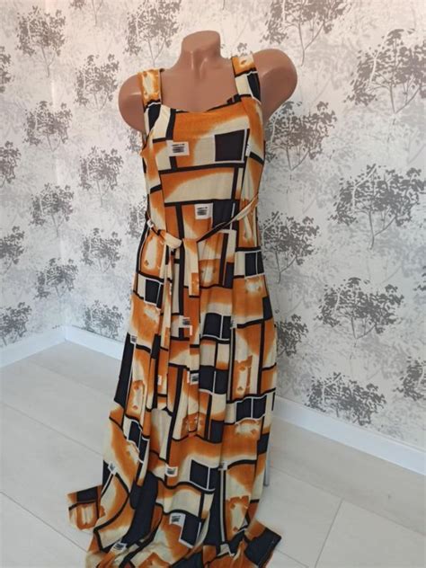 Сарафан — ціна 80 грн у каталозі Сарафани Купити жіночі речі за доступною ціною на Шафі