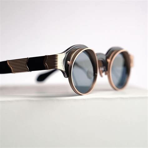 New Matsuda Eyewear Visio Optical Video Luxury Eyewear Fashion