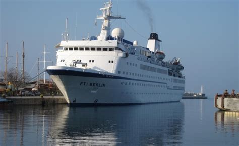 Без круизни кораби до Варна и Бургас това лято Cross Bg