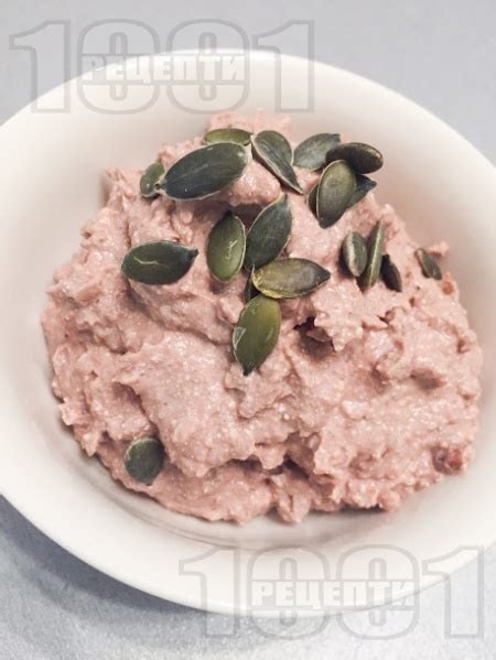 Вкусен десерт с варена бланширана елда извара какао и семена тиквени семки ленено семе