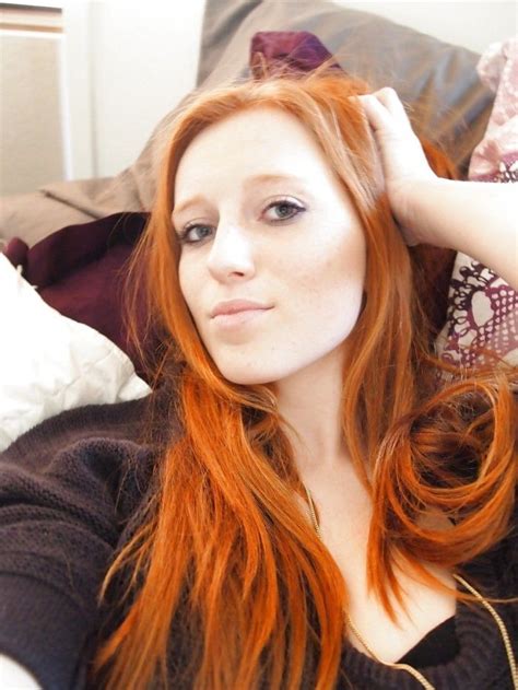 Pin By Fushole On Things I Like Redhead Girl Beautiful Redhead Redhead Beauty