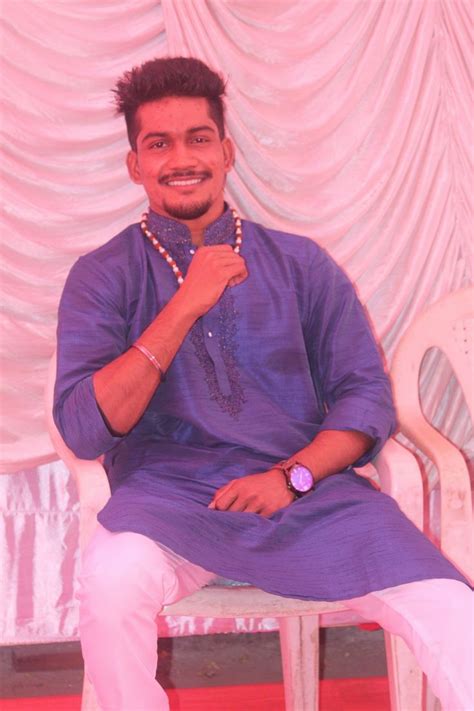 Pin By Raj Walke On Raj Style Talk Show Fashion