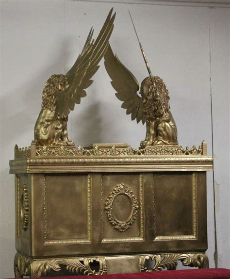 Cleveland Church Creates Replica Of Ark Of The Covenant