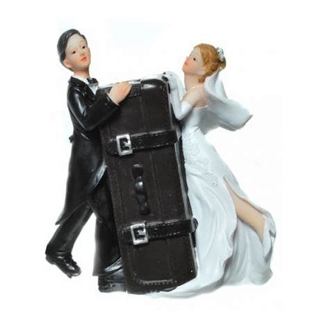 Сватбена фигурка за торта МЛАДОЖЕНЦИ НА МЕДЕН МЕСЕЦ