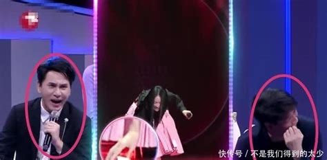 肖战那英同台肖战那英同台献唱，欢呼掌声全冲着肖战，那英发灵魂赞赏：他好火 随意云
