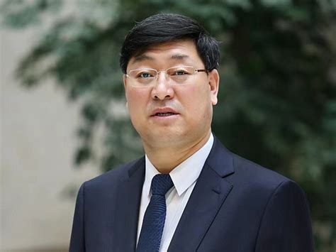 全国人大代表李岩松：在转型振兴中加快大庆高质量发展新华网