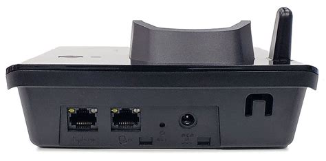 Polycom Vvx D230 Wireless Handset With Base Station 2200 49230 001