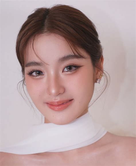 7 สุดยอดช่างแต่งหน้าเจ้าสาวจาก Sabuywedding ฝีมือเทพจริง ผลงานยิ่งโดดเด่น