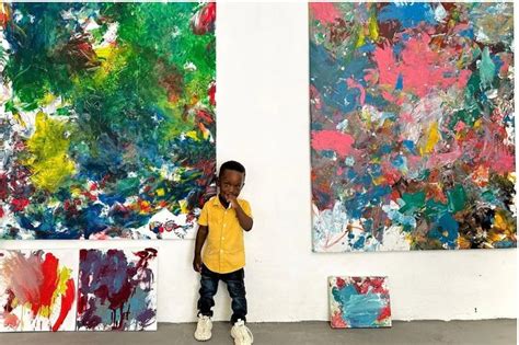 ببینید پسر بچه یک ساله «جوانترین هنرمند نقاش حرفه‌ای جهان