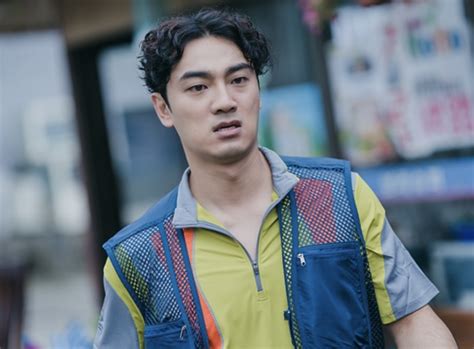 배우 윤석현 프로필 나이 데뷔 뮤지컬 작품 활동 학력 결혼 지식정보