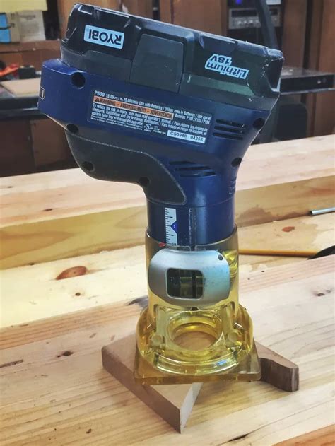 Plunge Router Vs Fixed Router Which Do You Need SawsHub