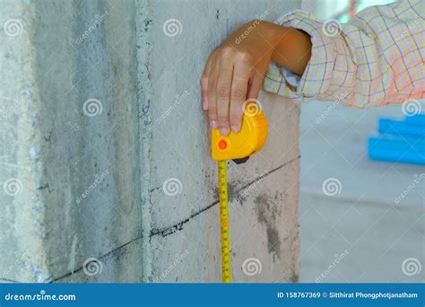 Measure Offset Line At Building Colume Stock Image Image Of Construction Concrete 158767369 Measure Offset Line At Building Colume Stock Image Image Of Construction Concrete 158767369