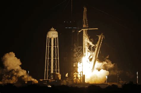 Spacex Falcon 9 Rocket Launch