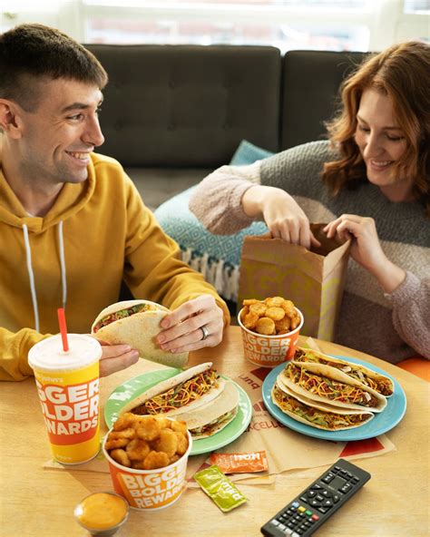 Taco Johns Brings Back “six Pack And A Pound” Bundle Of Bigger Bolder